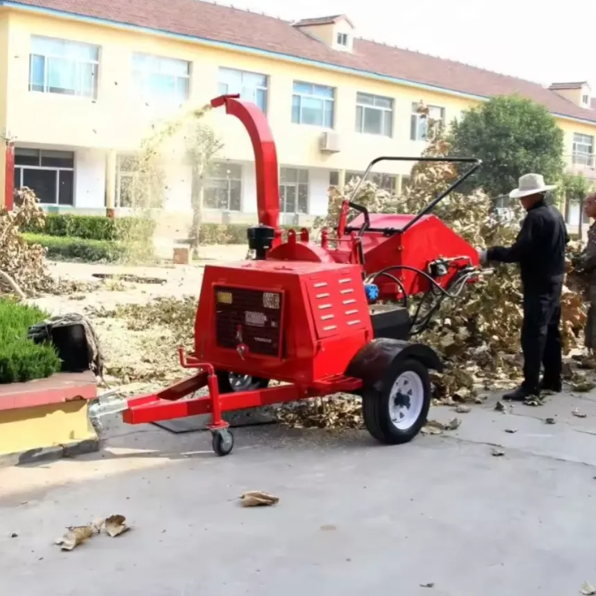 China Mobile DWC22 Diesel Wood Chipper for Chipping Wood , Manufacturer ...